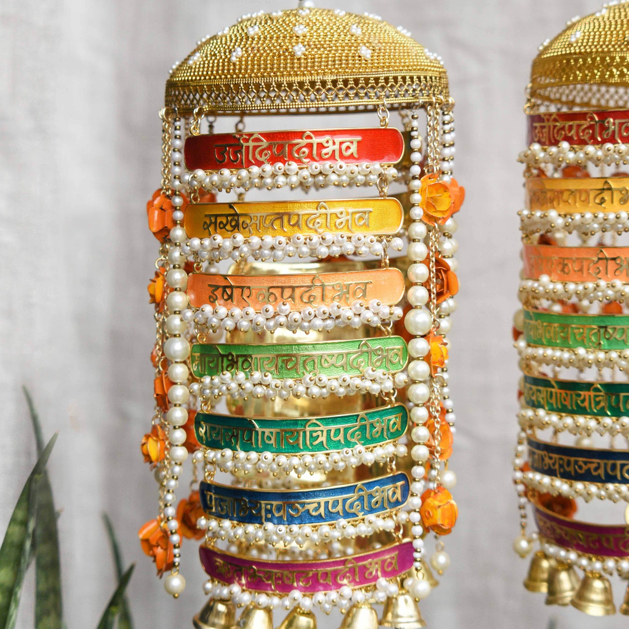 Saat Vachan Meenakari Kaleere - Set Of 2 Pieces